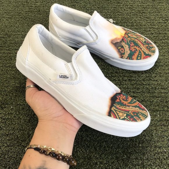 Vans | Shoes | Vans Classic Slip On Shoes Big Reveal Paisley True White ...